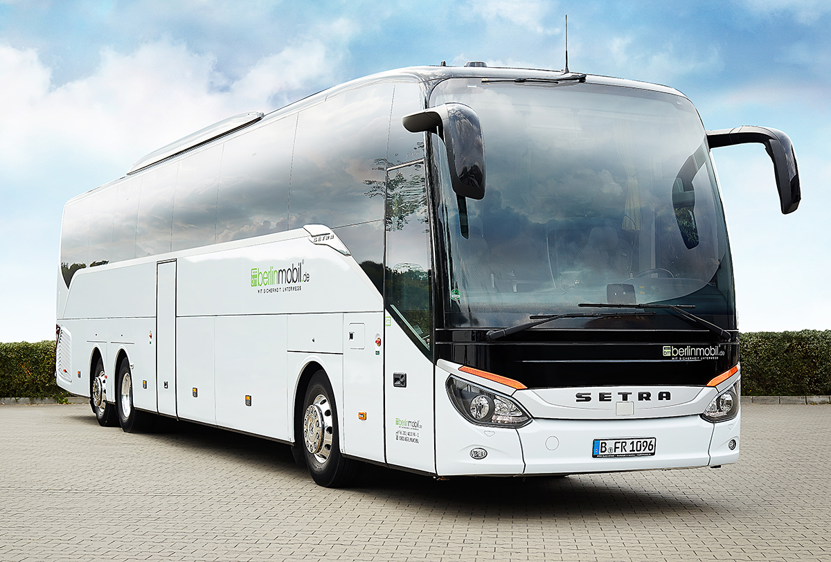 This is Starship | VIP bus hire in Berlin and surrounding area | Rent a bus
